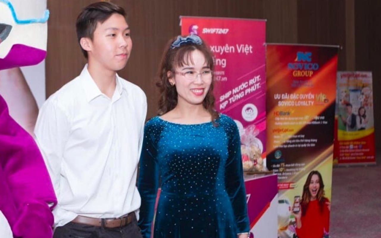 Tommy Nguyễn - cậu cả nhà "tỷ phú hàng không" Nguyễn Thị Phương Thảo xuất hiện với thần thái gây ...